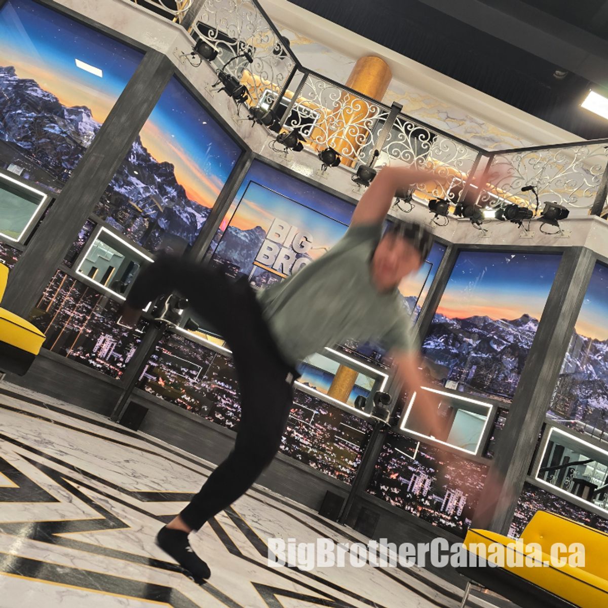 Week 6 in the BBCAN12 Studios - Big Brother Canada - Season 12 ...