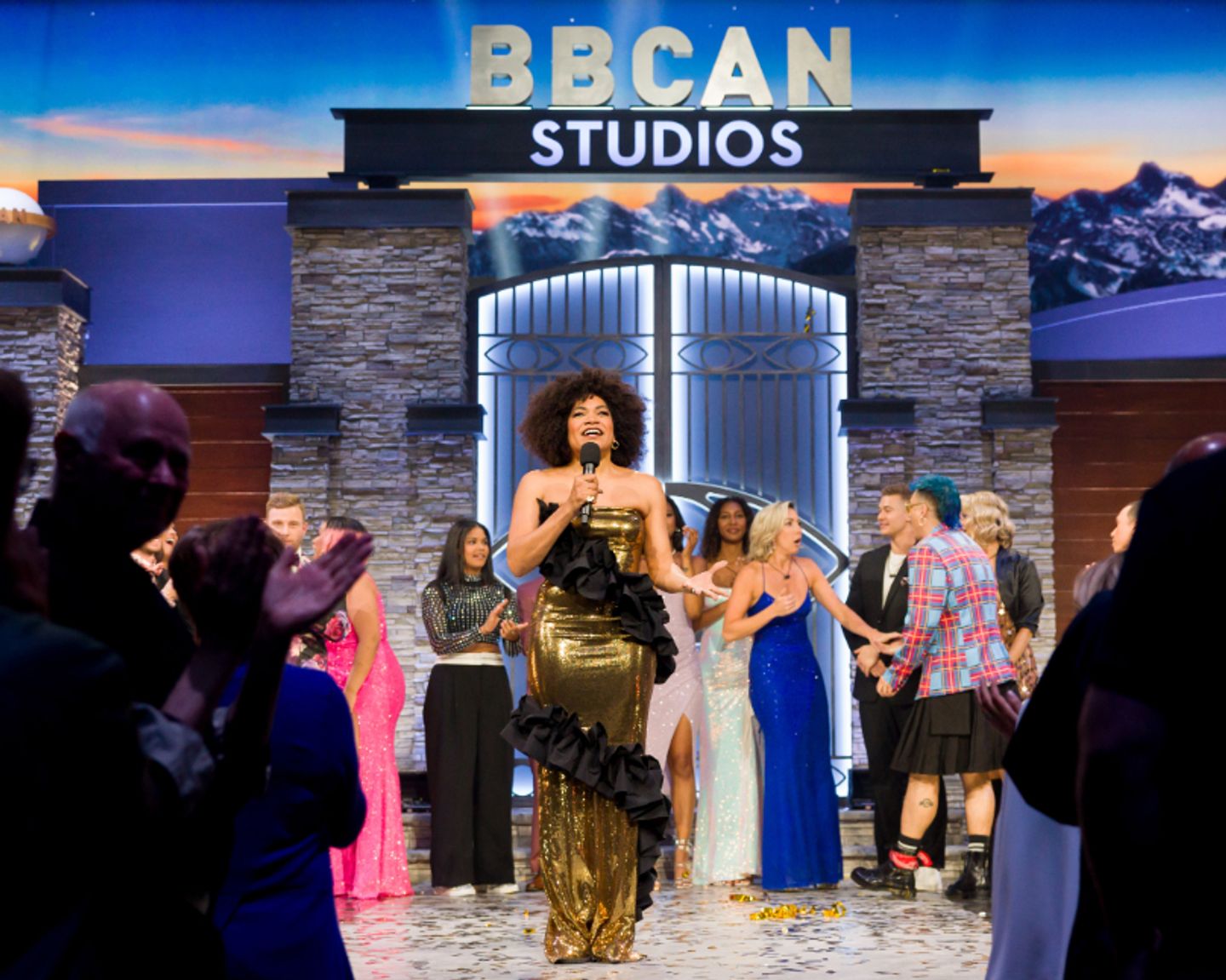 Finale Night at the BBCAN Studios - Big Brother Canada - Season 12 ...